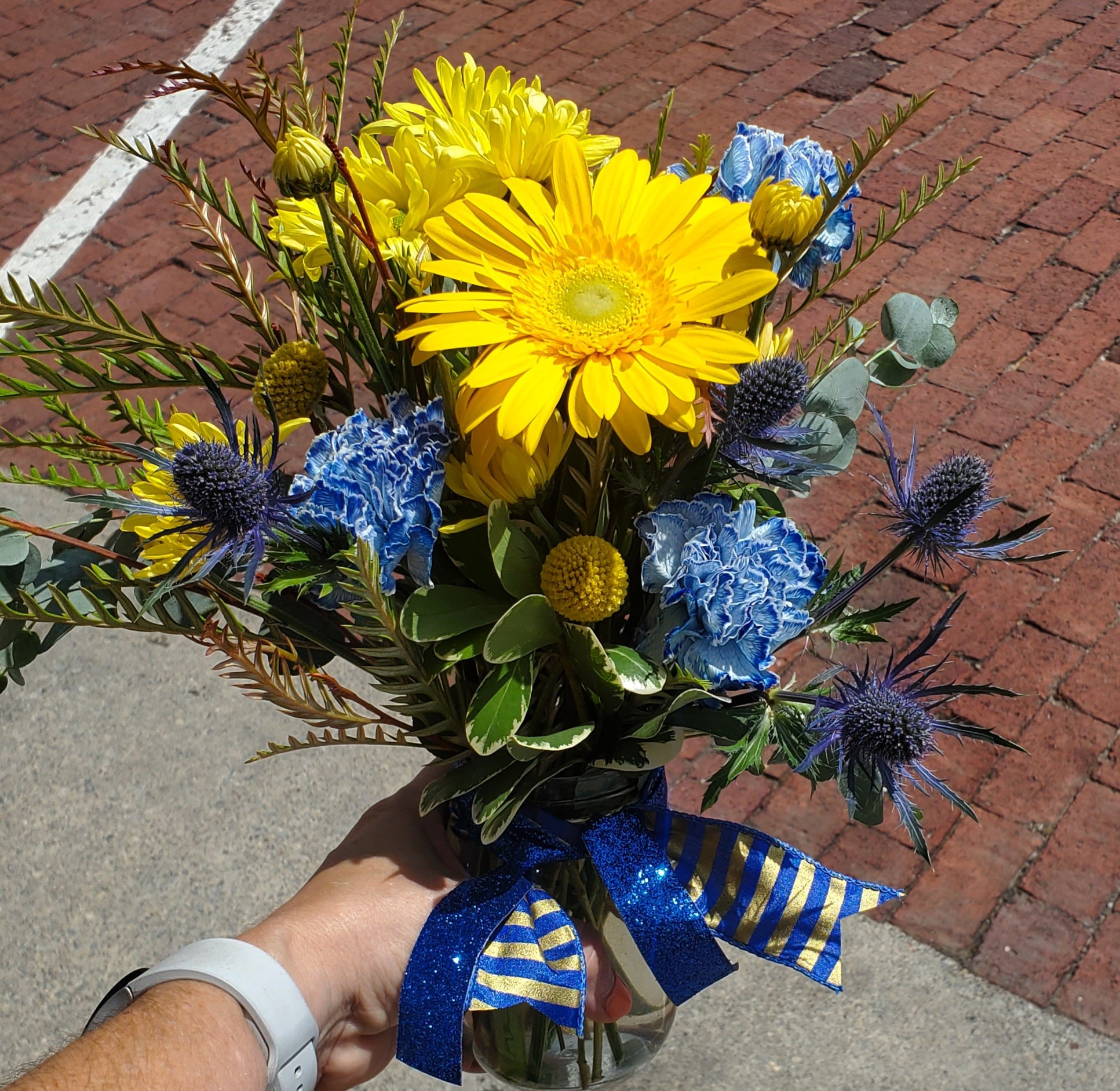 Blue and Gold Mason Jar – The Hay Loft